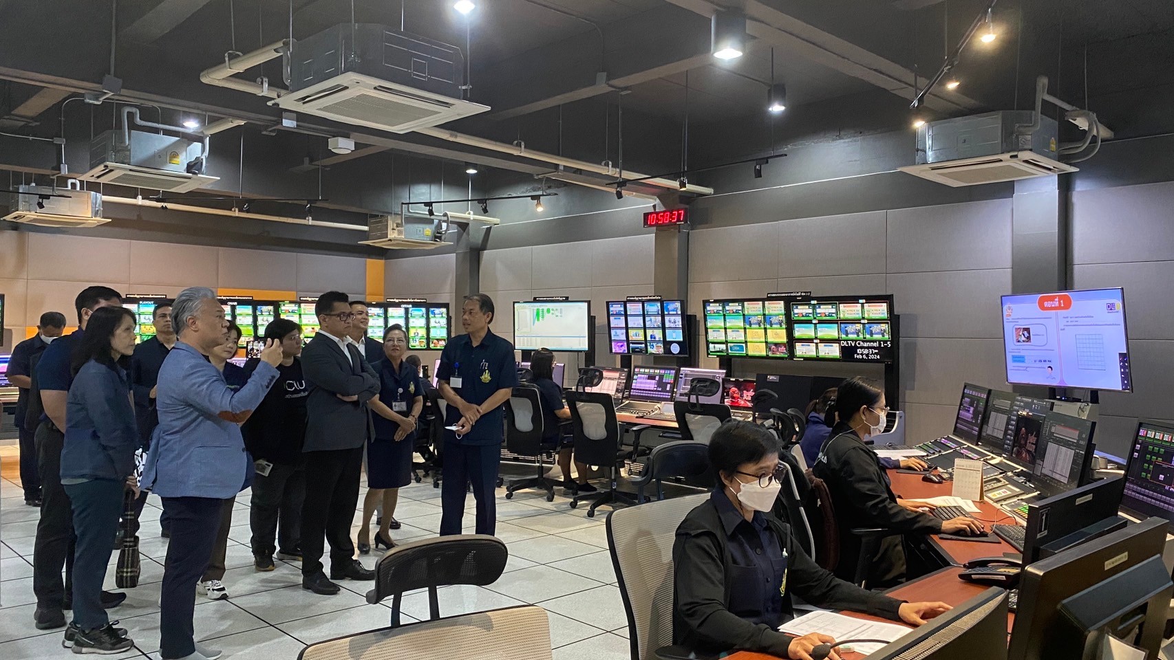 DLTV มูลนิธิการศึกษาทางไกลผ่านดาวเทียม